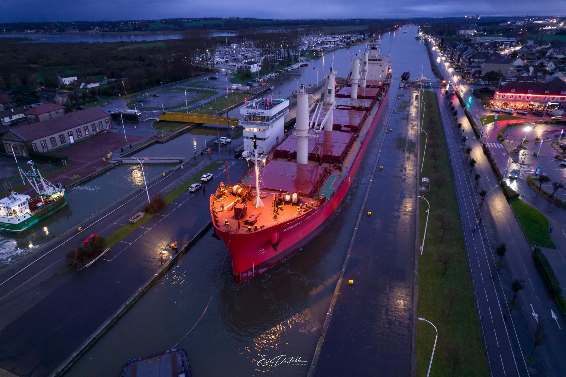 Federal Fraser, n°1 du "Guiness Book" du Port de Caen-Ouistreham