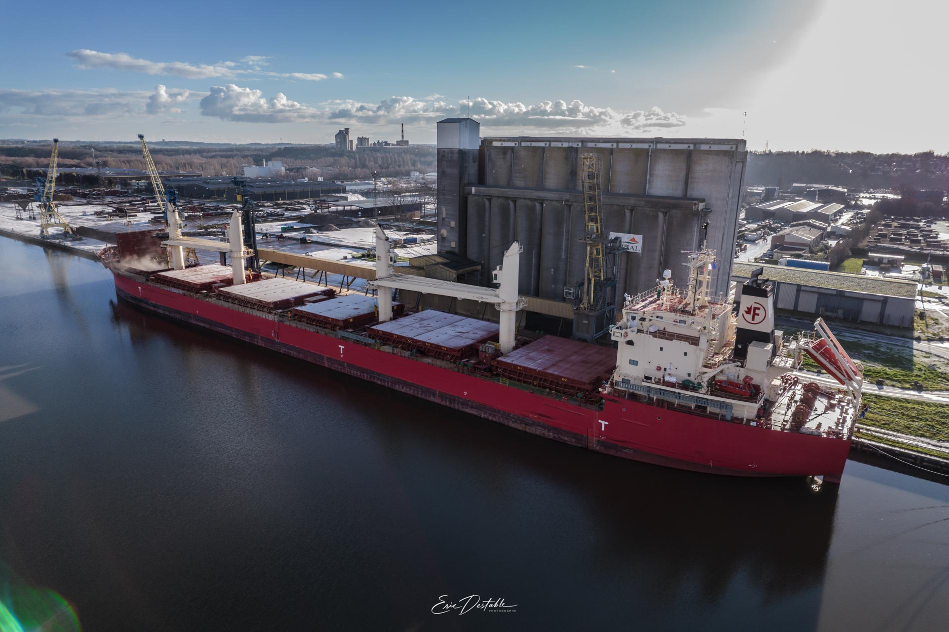 Federal Fraser, n°1 du "Guiness Book" du Port de Caen-Ouistreham